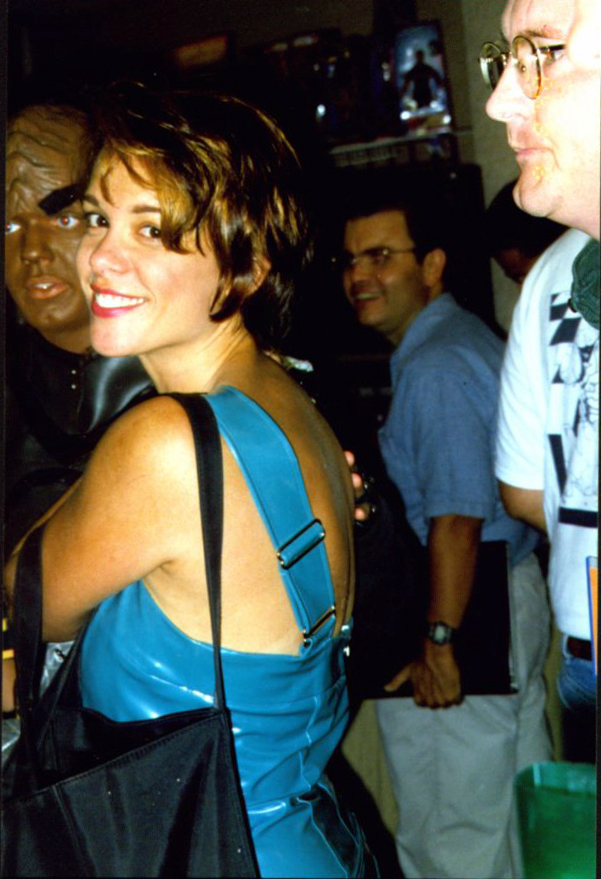 The Chase Masterson Official Fan Club-Photo Gallery-cons IV